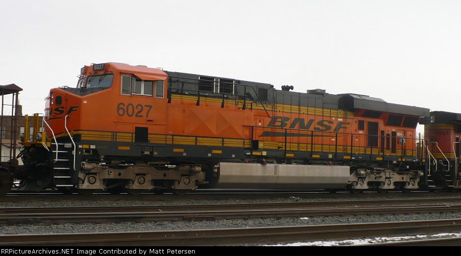 BNSF 6027